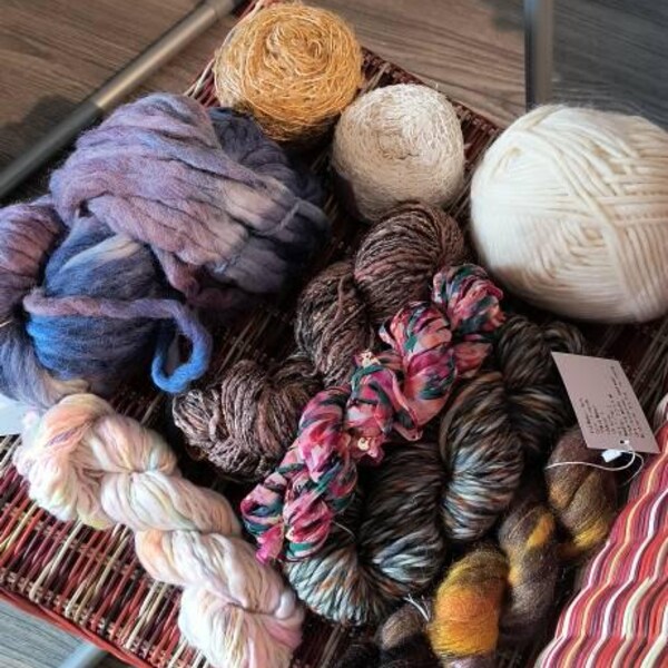 Ianthe-novelty Yarn 50gr/fiber Samples • Scrapbooking, Weaving, Mixed ...