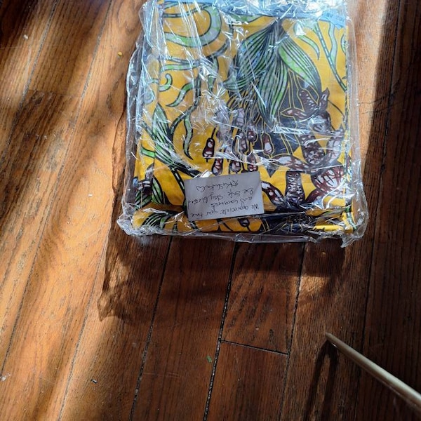 Northern Ghana Kente/fugu/batakari Fabric / Embroidered Split Neckline ...