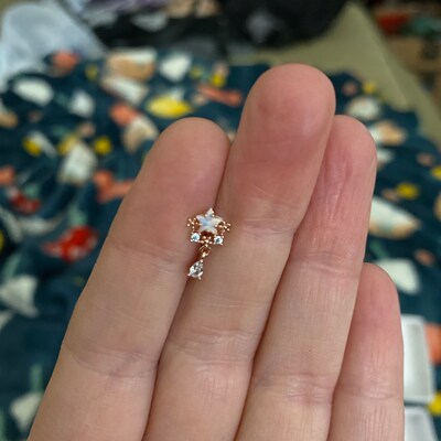 16G Tiny Shell Flower Stud Earring Helix Conch Cartilage Ear - Etsy