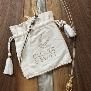 Keya Flower Perfume Bottle Necklace Tiny Spoon Aromatherapy Pendant ...