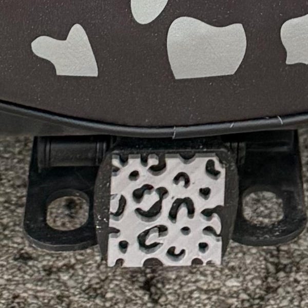 Peace Finger Sign in 3D - Black for Jeep Wrangler JK/JKU Rear Tail ...