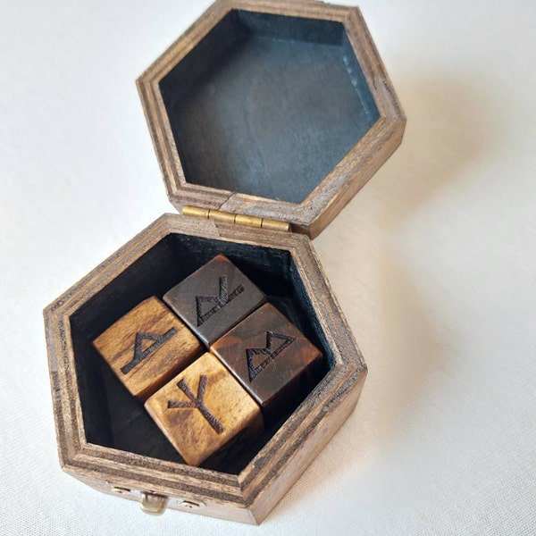 Norse Runes, Elder Futhark Divination Rune Dice, 4 Wooden Dice With 24 ...