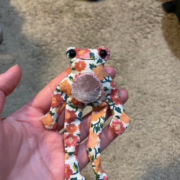 Mini Frog Super Easy Pdf Pattern, Leggy Frog, Sewing Tutorial, Cute ...