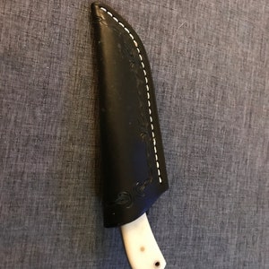 Bifold Leather Wallet Beaver Tail Inlay Wallet Bifold | Etsy