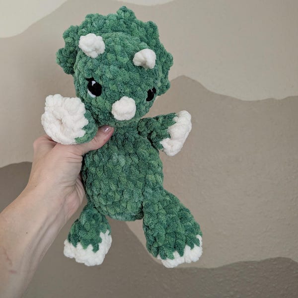 Zeek the Zombie | Amigurumi Crochet Pattern, Halloween Pattern, Spooky ...