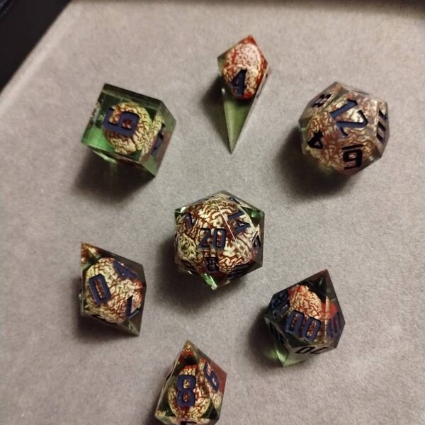 Dandelion Dance Under the Northern Lights - Crystal Clear Dandelion Dnd ...