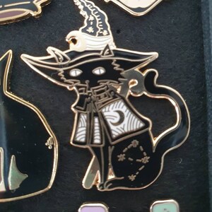 White Rabbit the Star Tarot Enamel Pin - Etsy