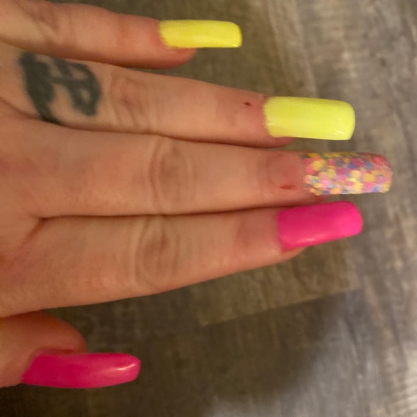 Thank U, Next- Dip Powder, Dip Powder for Nails, Acrylic, Summer ...