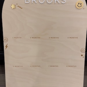 Wooden Daisy Flower Milestone Cards Custom Name Milestone - Etsy