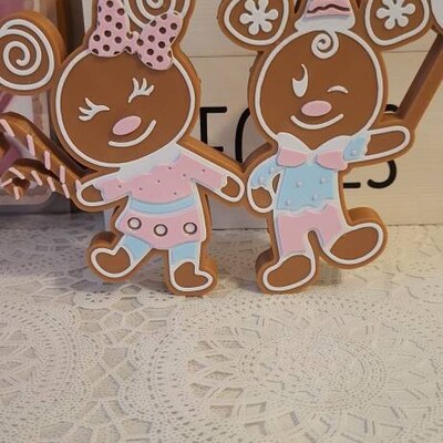 Winnie the Pooh and Piglet Scared Pals Halloween Decoration - Etsy