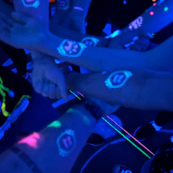 UV Schwarzlicht Reaktiv Glow in the Dark Party Tattoos - Rave Tattoos ...