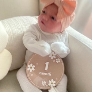 Birth Announcement Sign Baby Bird Personalized Custom Name - Etsy