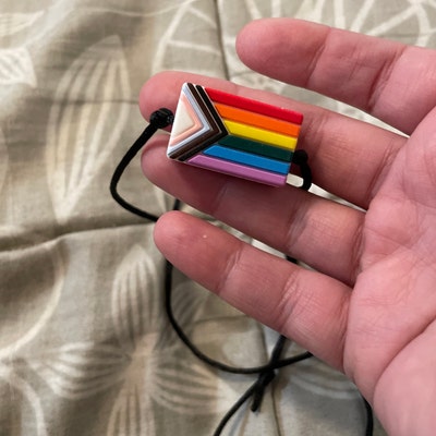 Fidget Jewelry Progress Pride Flag Necklace - Etsy
