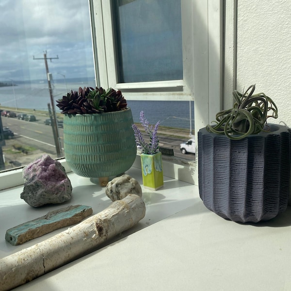 Handmade Porcelain Drippy Bud Vase: Reactive Glazes, Windowsill Decor ...