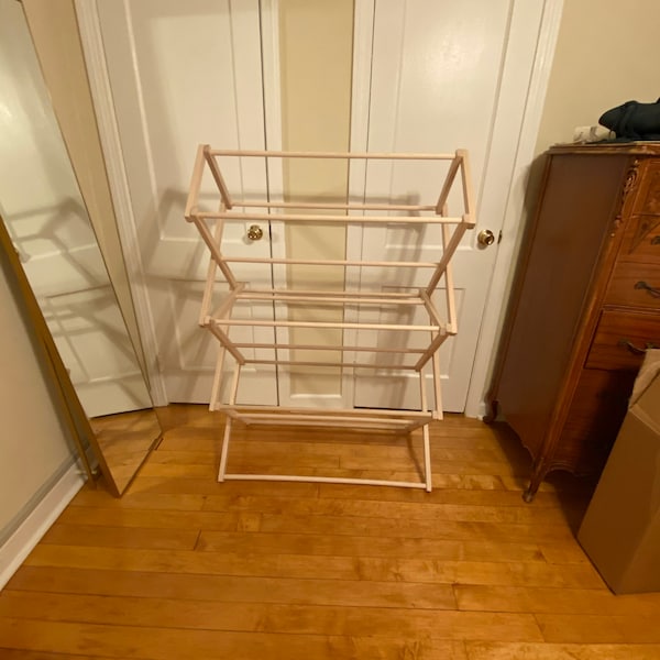 Wall Mount Clothes Drying Rack, Wooden Ladder Mount Holds 250 Lbs Amish ...