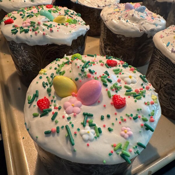 Moon Child Sprinkle Mix: Gothic Black Crescent Moon Dessert Decor - Etsy