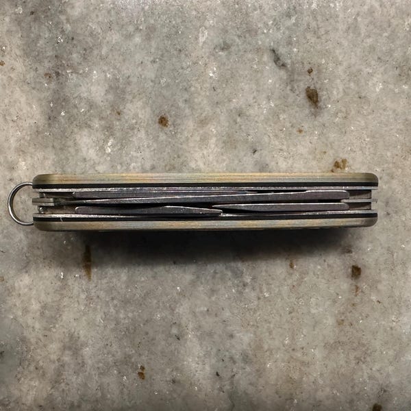 Spyderco Shaman/bodacious Compression Lock Buttons (set of 4, Choose ...