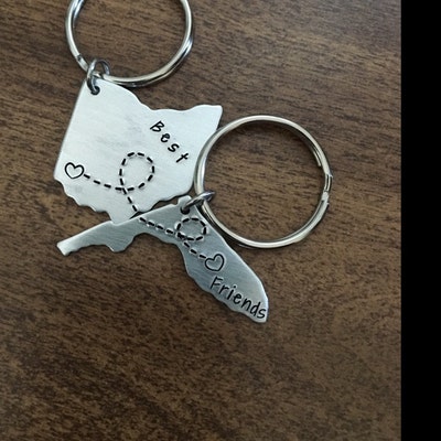 Best Friends Map Custom Long Distance Friendship State Key Chain Set of ...