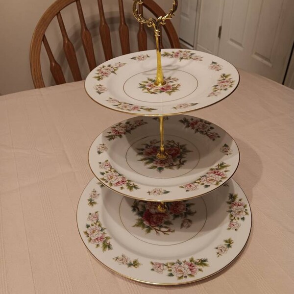 Two Tier Snack Serving Set Pioneer Woman Melamine Delaney Floral Dishes ...