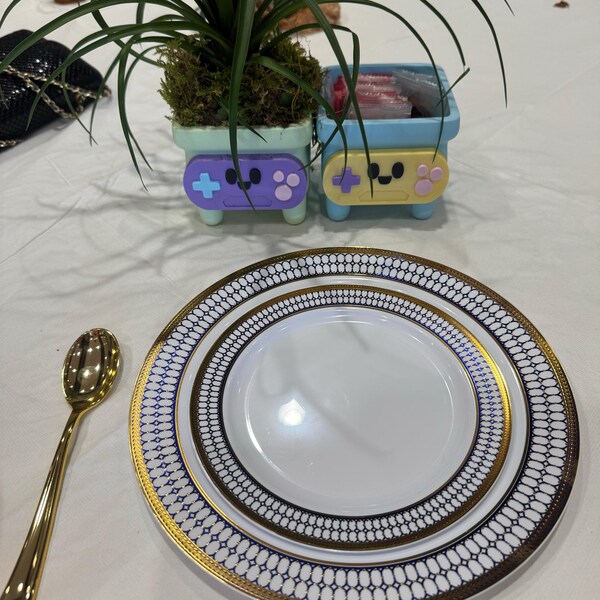 Cute Cozy Round Gaming Controller Planter | Gaming Desk Accessory ...