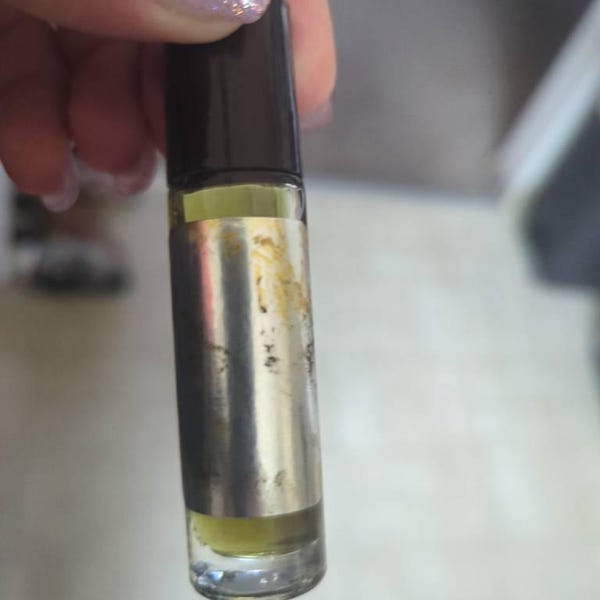 Domino Mexican Train HUB With Train Pockets 8 Positions Dominoes Game ...