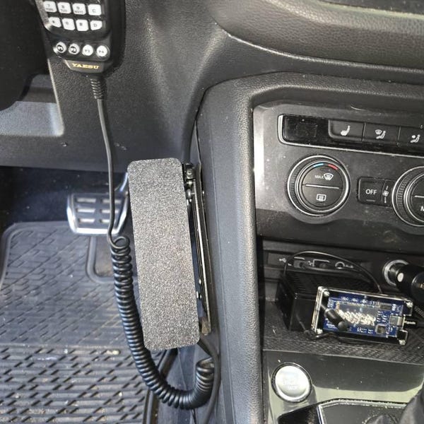 Desk Mount for Mobile HAM/GMRS or CB Radios - Etsy