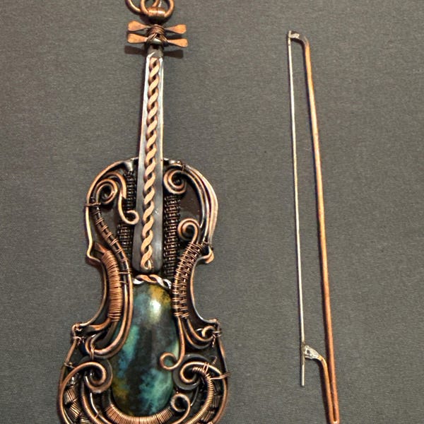 Peacock Wire Wrapped Pendant With Labradorite | Handmade Copper Wire ...