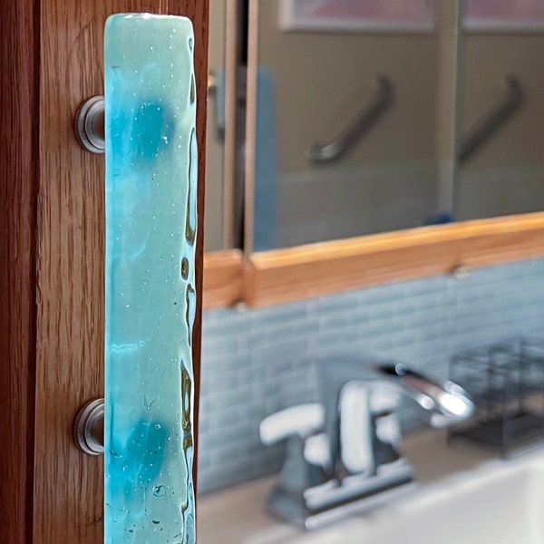 Sea Foam Wave Pulls, Glass Pulls, Beach Pulls, Kitchen Handles, Wave ...