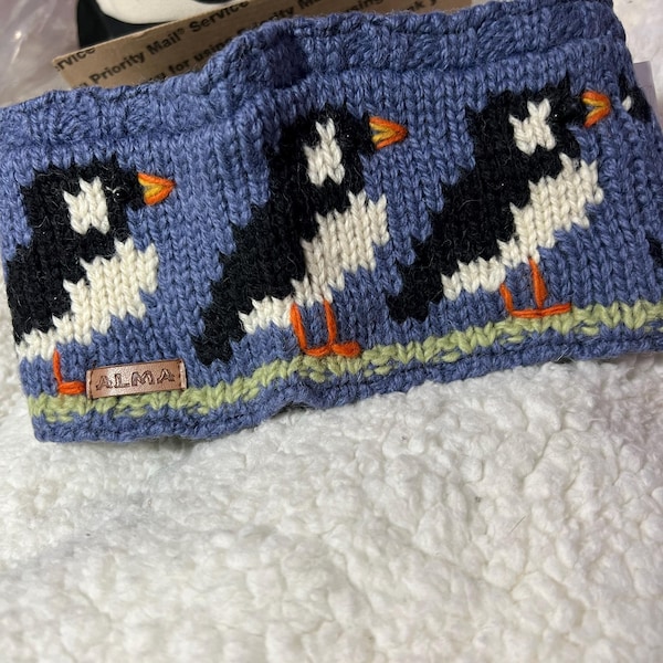 100% Genuine Soft Lamb Wool - Women's Cosy Herd of Sheep Design - Hand Knitted Jumper - Nordic ...