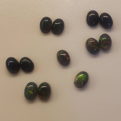 Red Star Sapphire Lindy Star Red Oval Gemstone Lindy Star Cabochon star ...