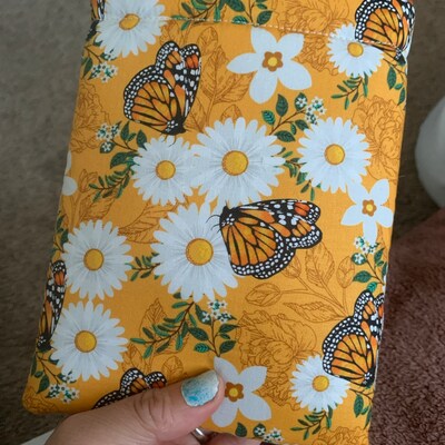 Kindle Paperwhite Sleeve Padded Friends Kindle Sleeve - Etsy