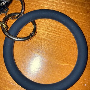 Silicone Bangle Keychain, Key Holder, Silicone Bracelet Wrist Strap ...