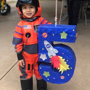 Science Beaker Pinata custom Colors | Etsy