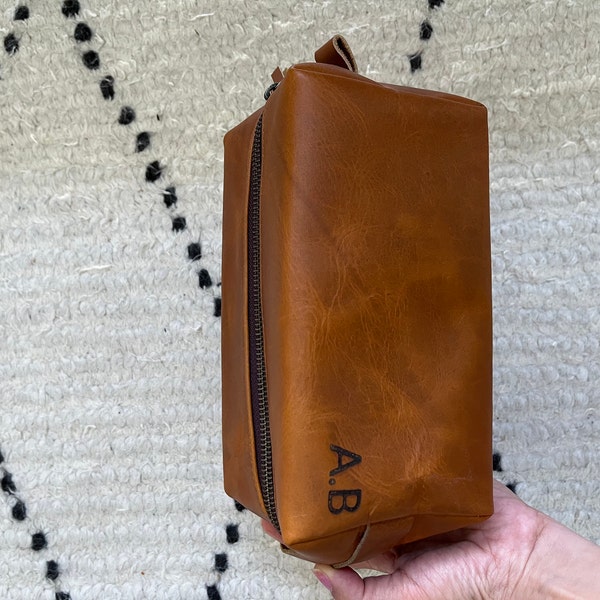 Personalized Groomsmen Gift Dopp Kit Bag Customized Leather Toiletry ...