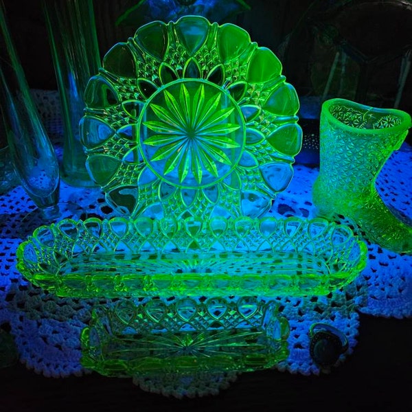 Antique Wedgewood Green Jasper Biscuit Jar W/ Lid 19th Century - Etsy