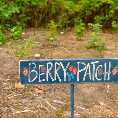 Berry Patch Sign,custom Wood Sign Outdoor,custom Wood Sign,outdoor ...