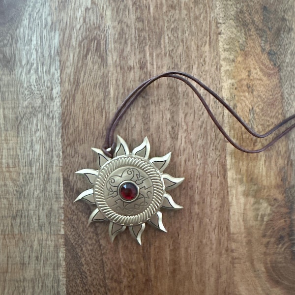 Holy Symbol of Ravenkind - Painted/unpainted (curse of Strahd, Dnd ...