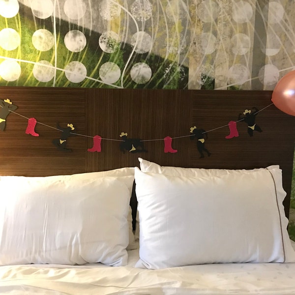 Bachelorette Party Garland, Male Stripper Garland, Bachelorette Party ...