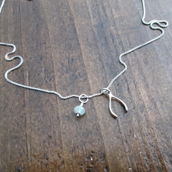 22k Gold Tiny Ruta Graveolens - Rue Leaf - Pure Solid 22K Gold Pendant ...