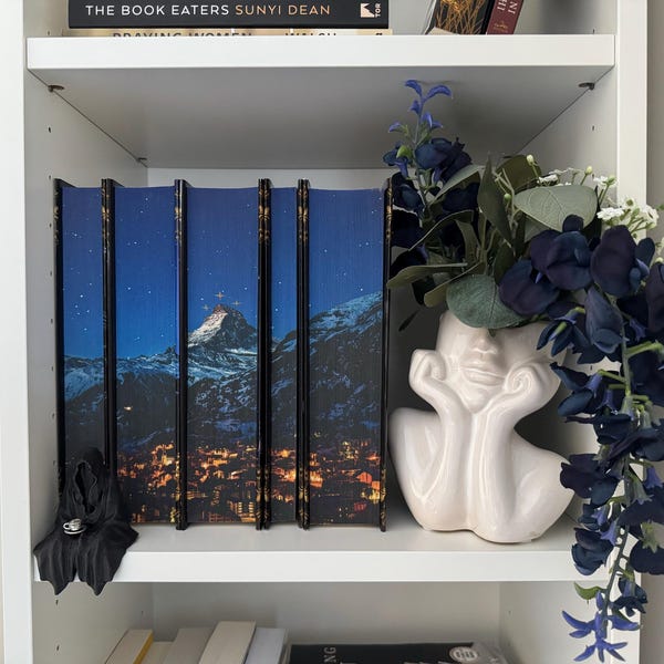 ACOTAR Velaris Special Edition Book Set | A Court of Thorns and Roses ...