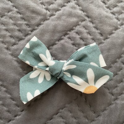 Daisy Bow, You Choose 1 20 Styles Spring Summer Floral Bow, Schoolgirl ...