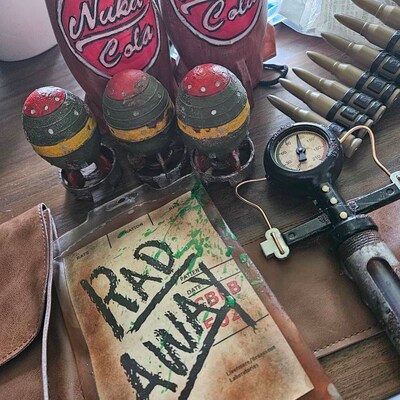 Simple Baseball Desk Stand - Etsy