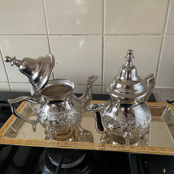 Moroccan Elegant Handcrafted Alpaca Silver Qudsi Teapot From Fez | FREE ...