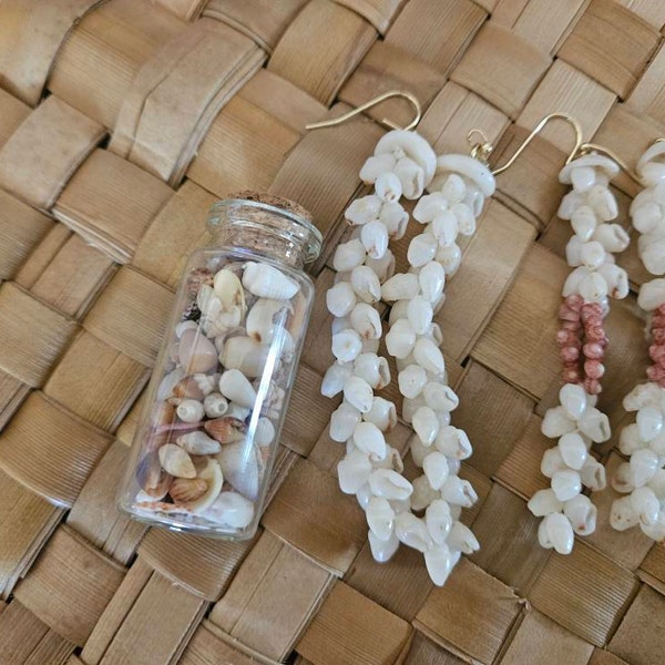 100% Genuine Niihau Pikake Shell Lei Jewelry, Ke’o Ke’o 3-strand 32 ...