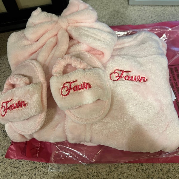 Personalized Baby Girl Spa Set, Custom Embroidered Robe & Slippers ...