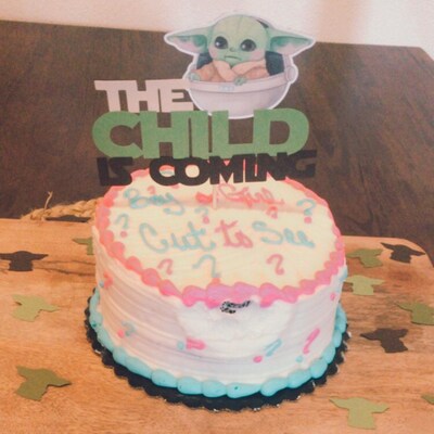 The Child is Coming Cake Topper Baby Alien Child Baby Shower the Child ...