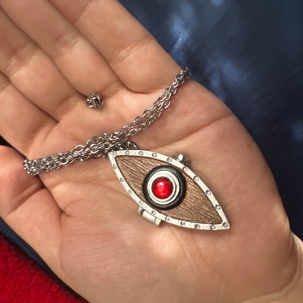 Anubis Nina's Locket, Eye of Horus - Etsy