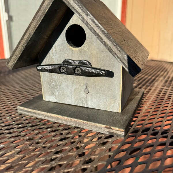Rustic Outdoor Birdhouses Songbirds Aged Appearance Clean Out Primitive ...