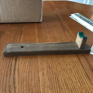 Rustic Wooden Gun Rack Stand Presentation Table Display Rifle Shotgun ...