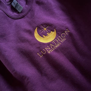 Lunathion Embroidered Sweatshirt// Sarah J Maas,embroidered Sweatshirt ...